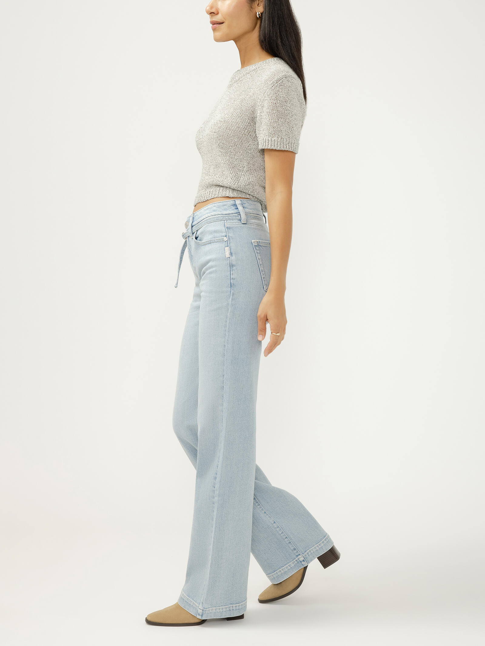 Buy Avery High Rise Trouser Leg Jeans for USD 98.00 | Silver Jeans