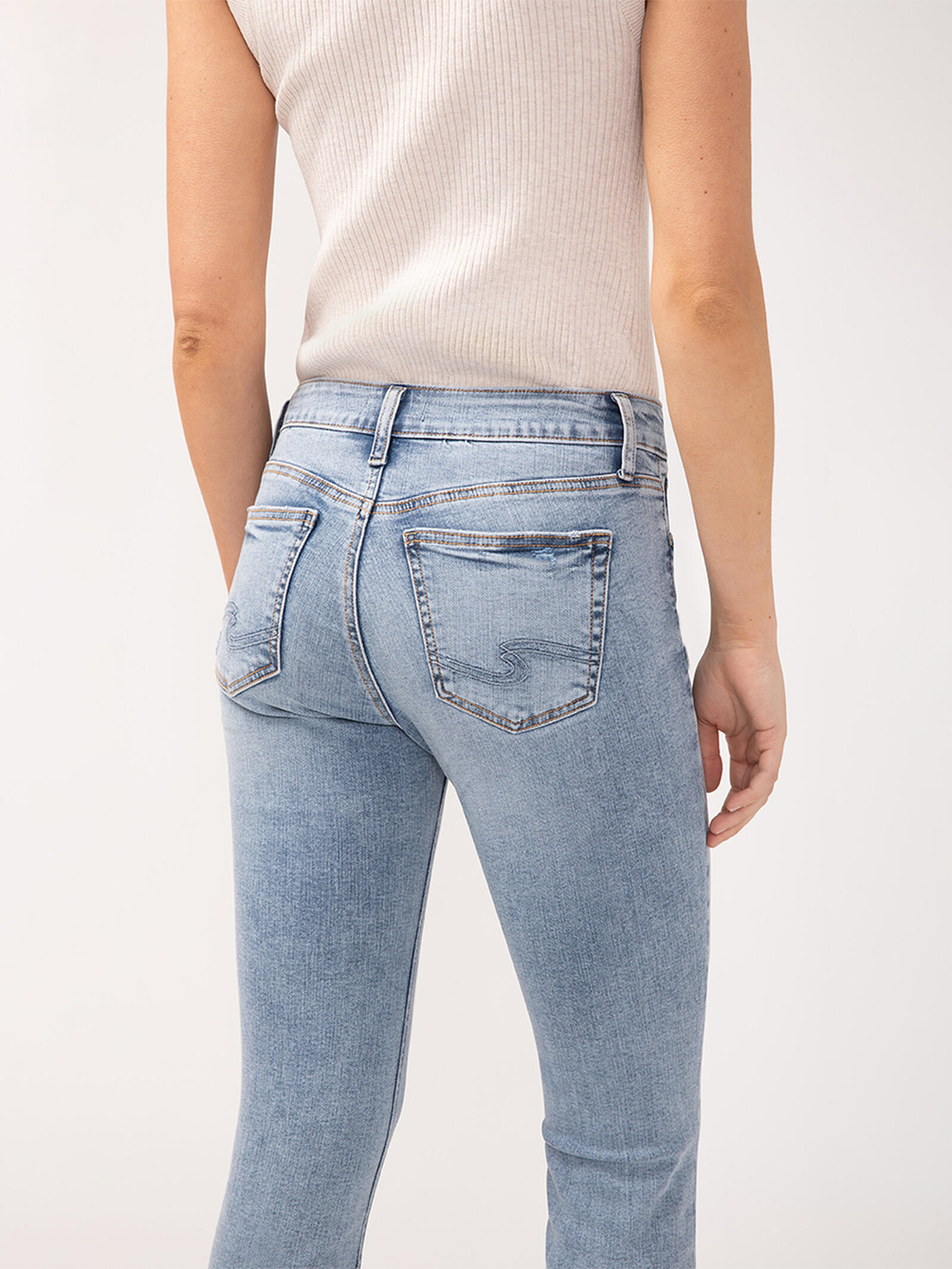 Buy Suki Mid Rise Skinny Jeans for USD 39.00 | Silver Jeans