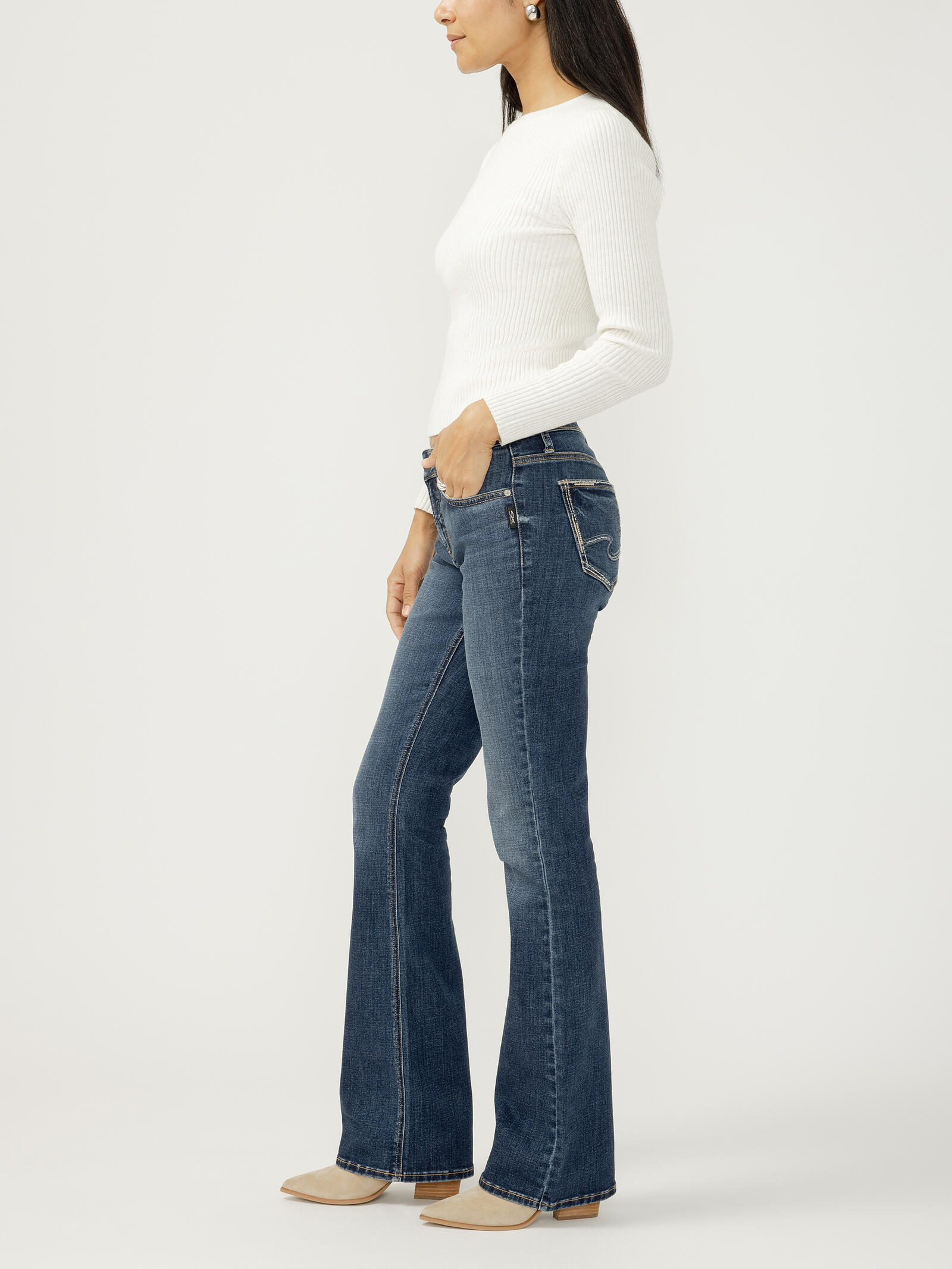 Buy Elyse Mid Rise Bootcut Jeans for USD 98.00 | Silver Jeans
