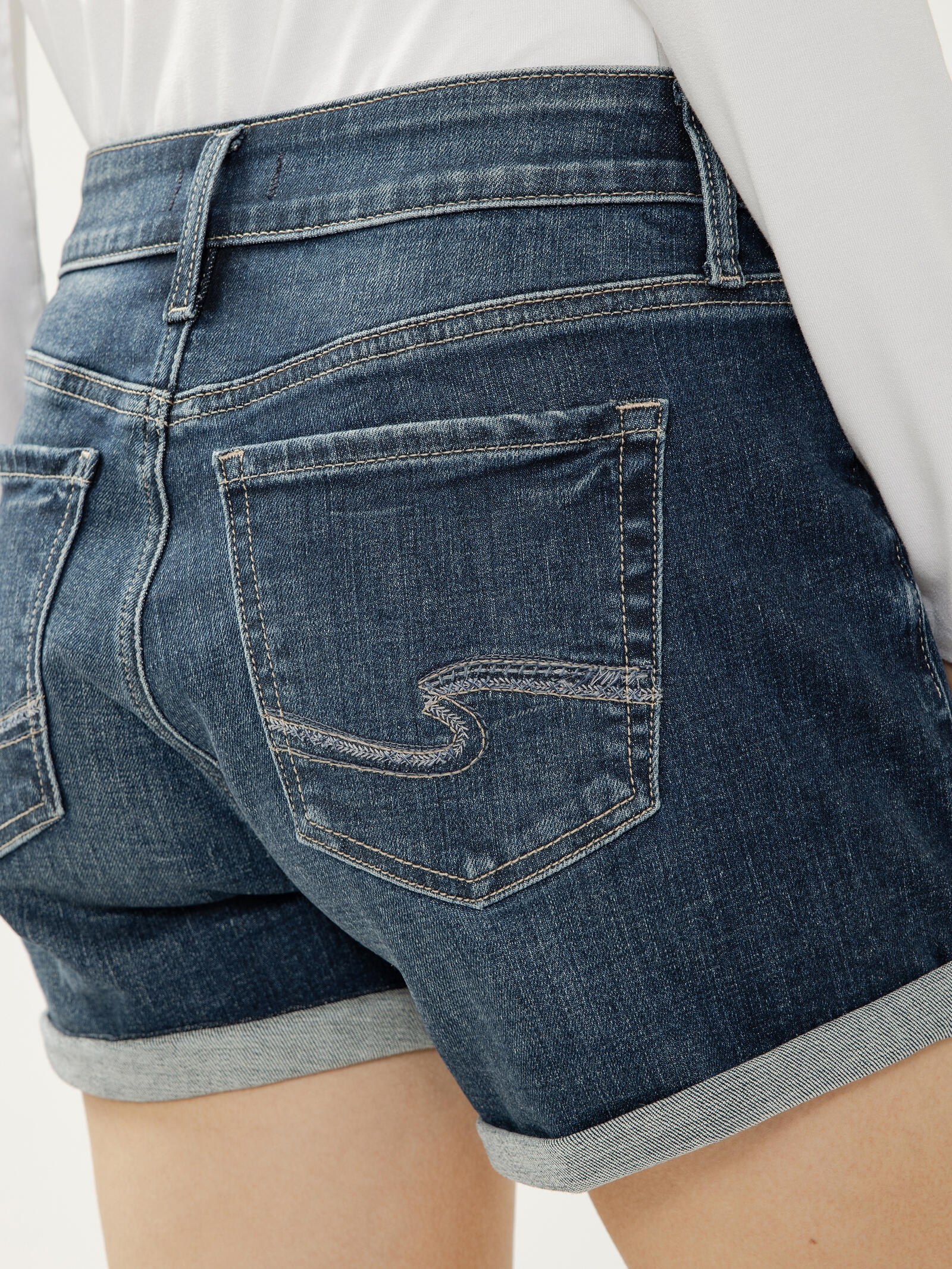 Buy Elyse Mid Rise Shorts for USD 58.00 | Silver Jeans