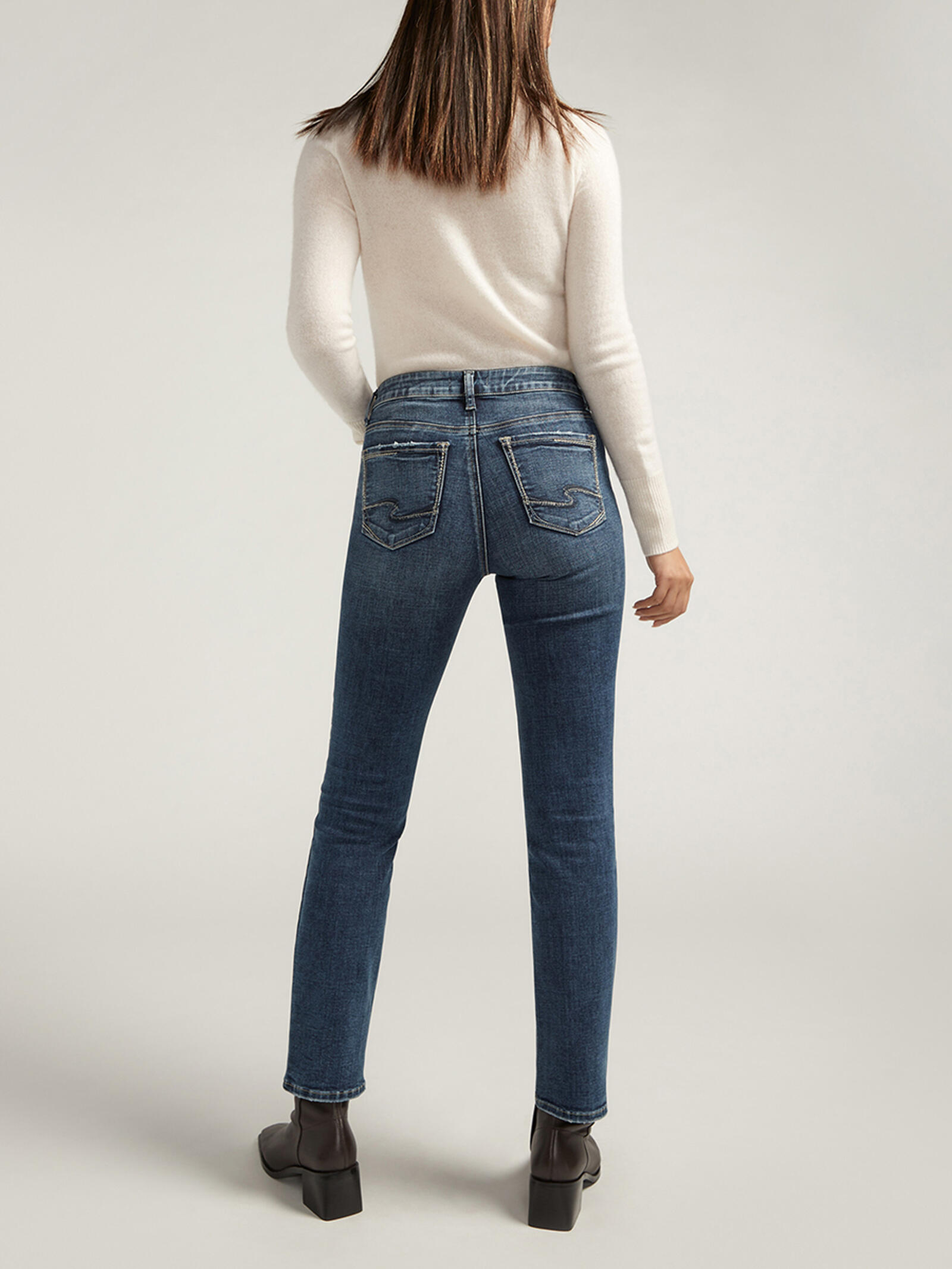 Buy Elyse Mid Rise Straight Leg Jeans for USD 94.00 | Silver Jeans