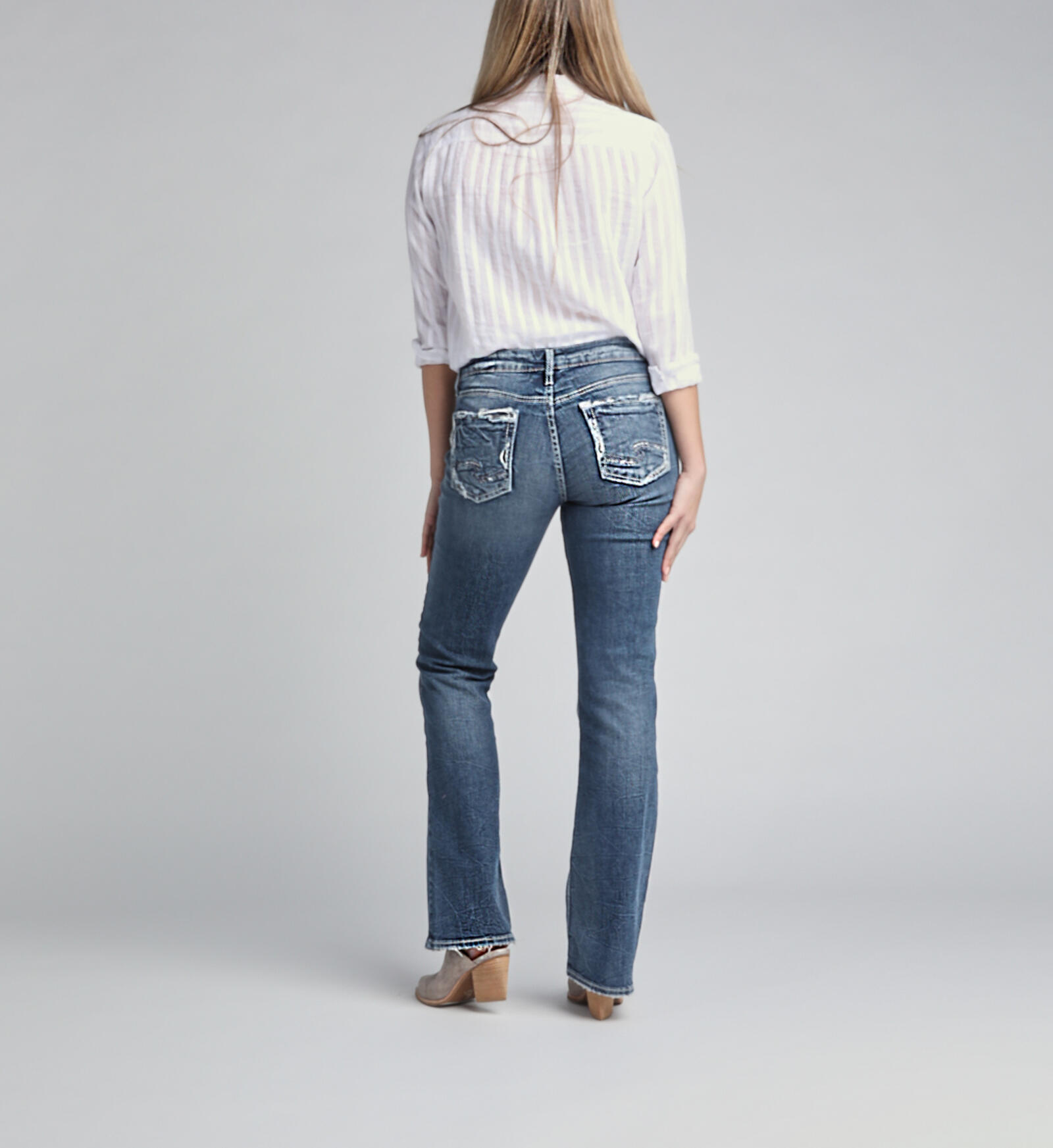 Buy Suki Mid Rise Bootcut Jeans for USD 99.00 | Silver Jeans US New