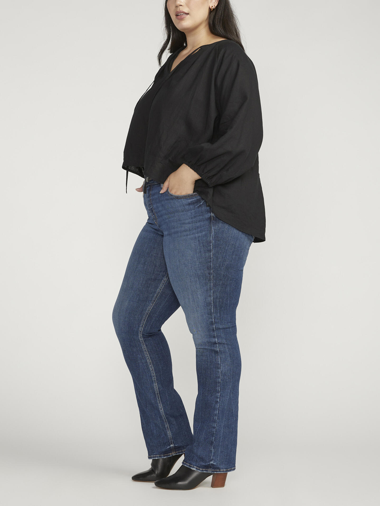 Suki Mid Rise Slim Bootcut Jeans Plus Size