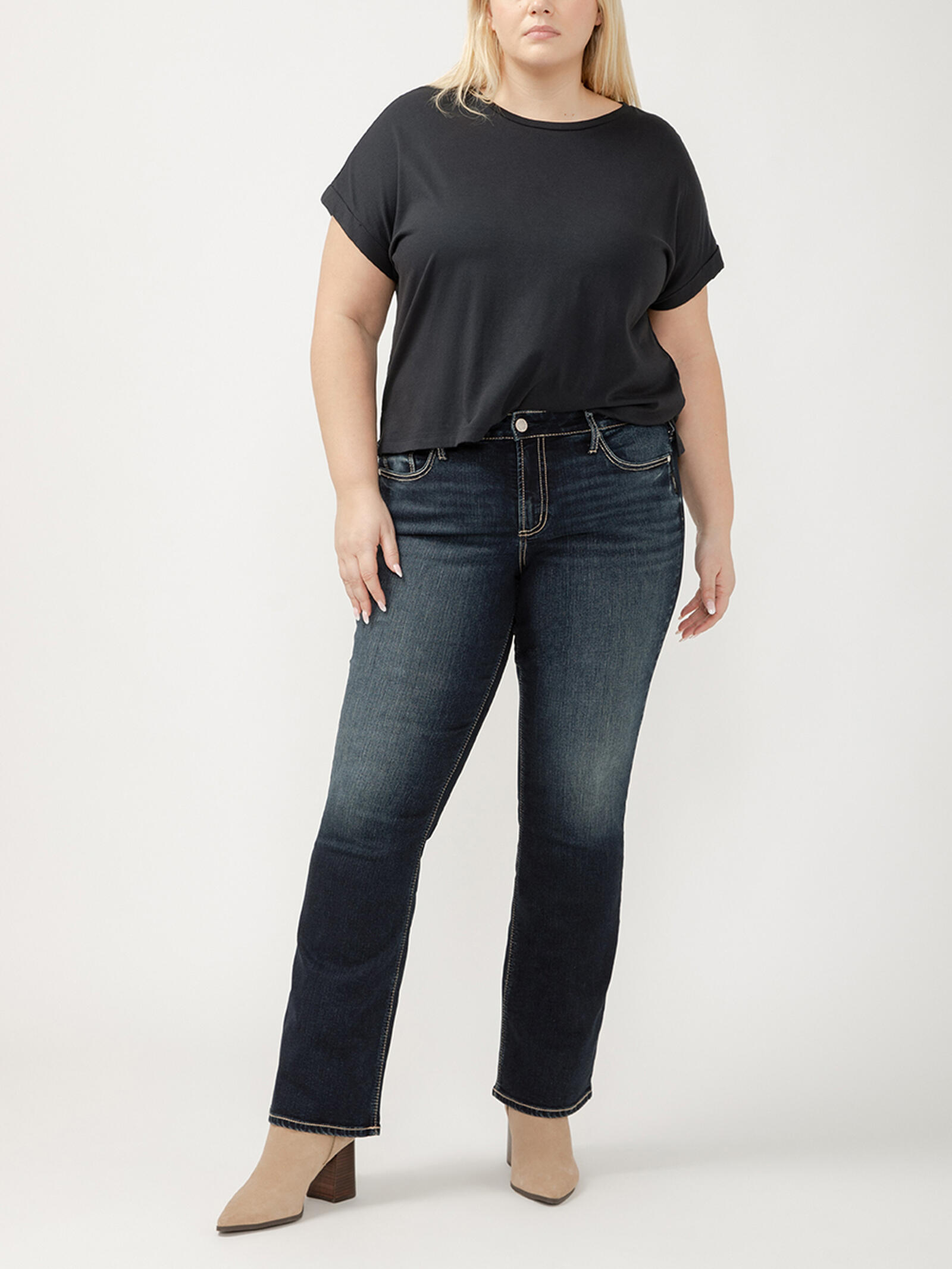 Buy Suki Mid Rise Bootcut Jeans Plus Size for USD 41.00 | Silver Jeans
