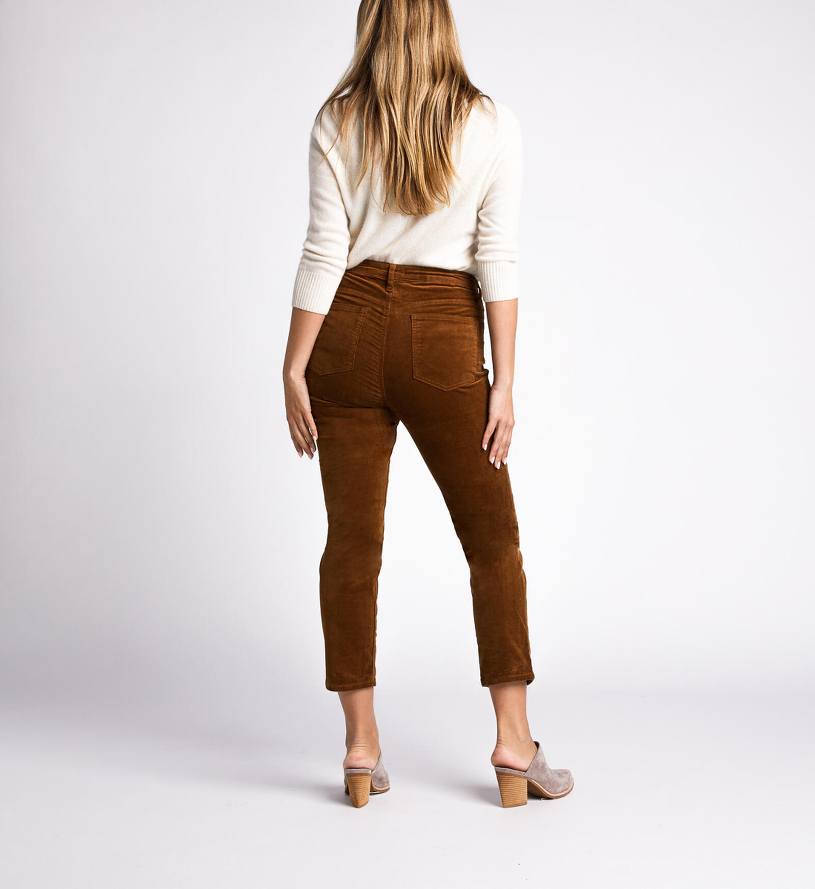 Buy High Note High Rise Slim Leg Pants for USD 79.00 | Silver Jeans US New