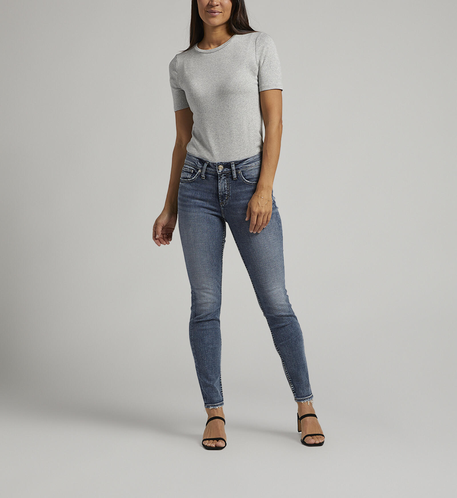 Buy Suki Mid Rise Skinny Jeans for USD 88.00 | Silver Jeans US New